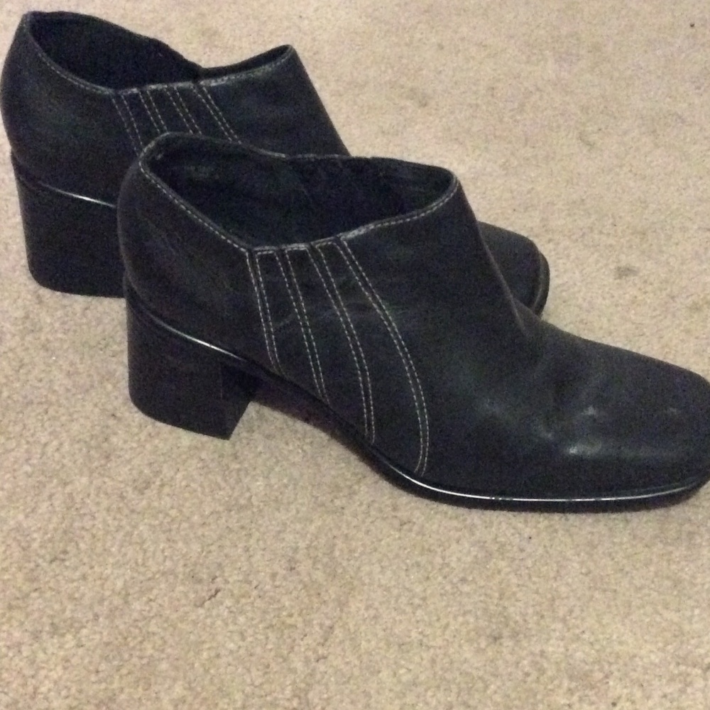 Comfortable Classic Leather Clark Block Heel Mid Loaf… - Gem